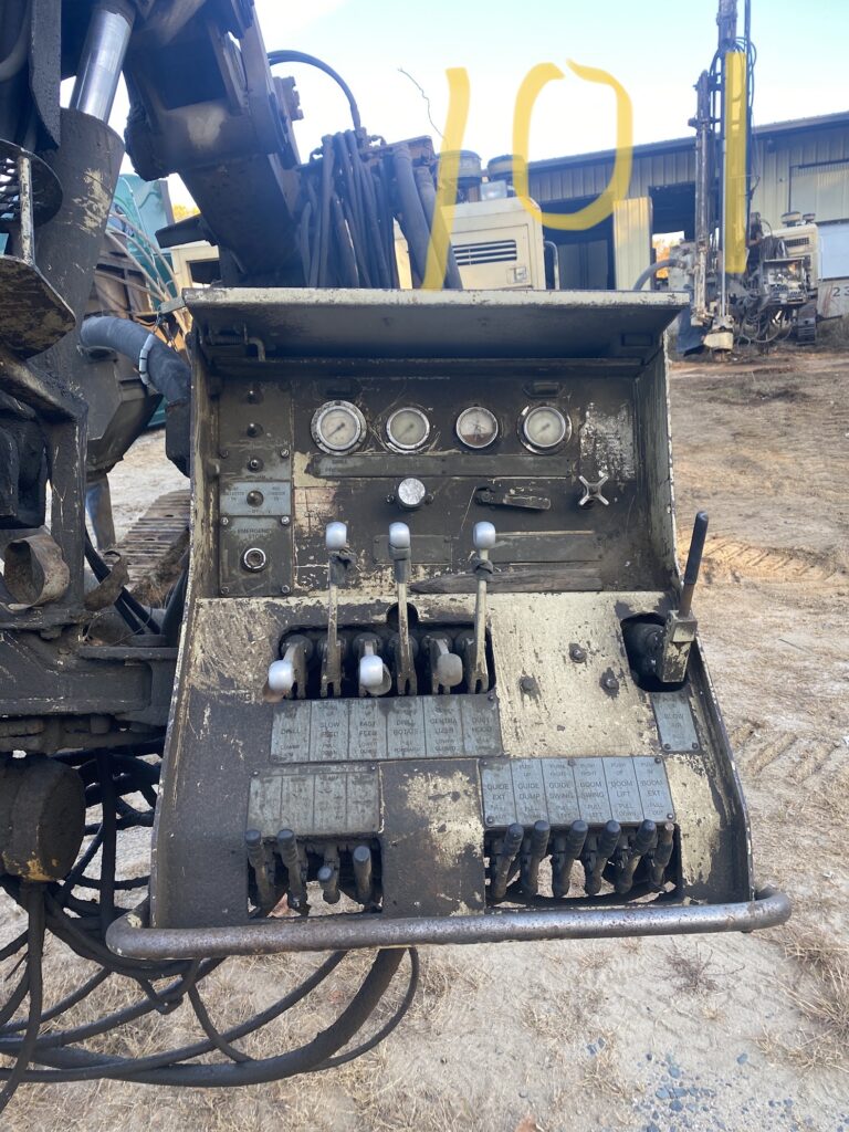 1997 ECM590 - Unit 101 (1) - Rock Drills